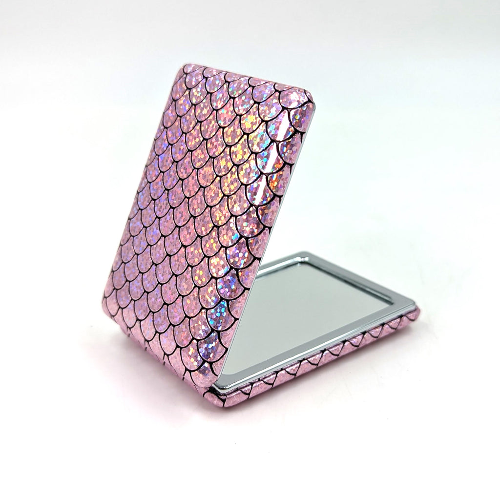 Reflective scallop scale effect rectangular compact mirror – Tempest ...