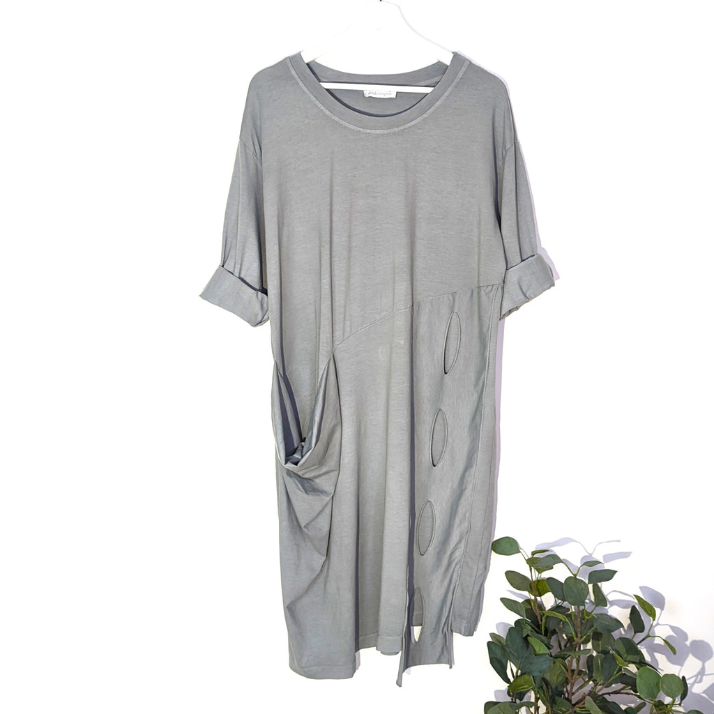 Easy wear jersey fabric dress with hole details and exaggerated type p ...