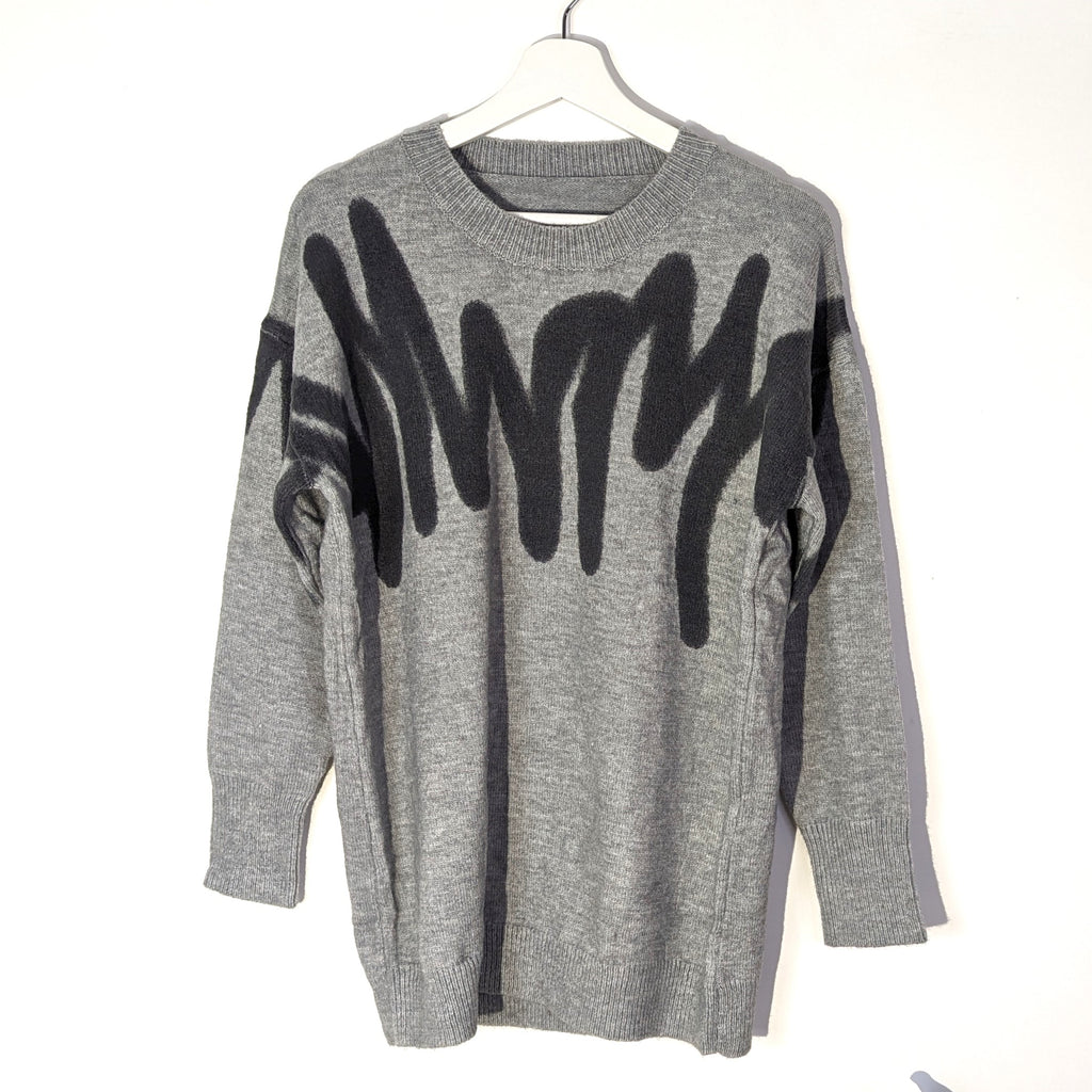 Graffiti spray effect design jumper – Tempest Designs